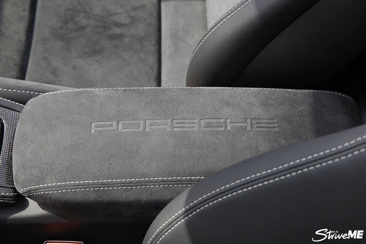 StriveME - السرعة بين التاريخ والمستقبل في تجربة بورشه 718 بوكستر GTS